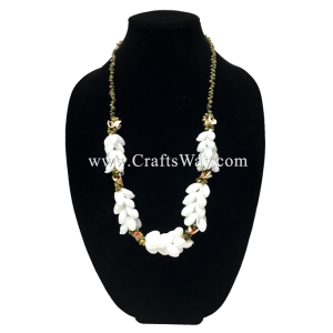 White Bubble Shell & Mongo Shell Lei 34" Long - CraftsWay., LLC